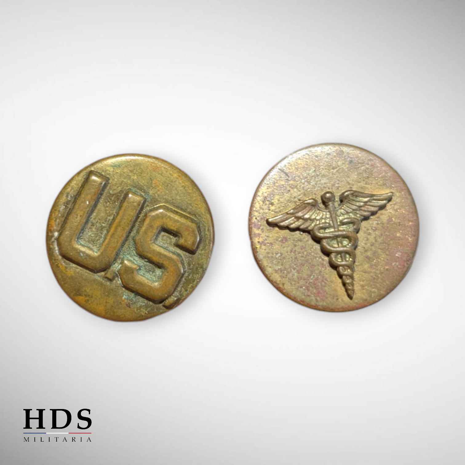 Pair of US WW2 medical neck discs – HDS militaria
